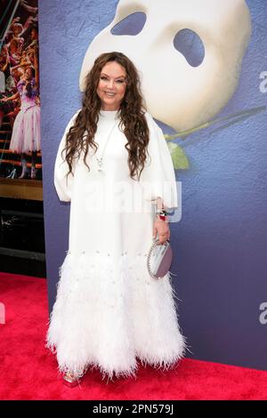 Sarah Brightman attends "The Phantom of the Opera" final Broadway ...