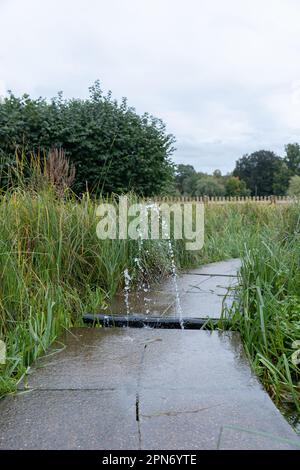 Water Maze at Hever Castle and Gardens, near Edenbridge, Kent, England ...