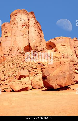 Moon over Grand Canyon, Arizona USA Stock Photo - Alamy