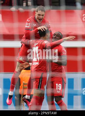 Bayer 04 Leverkusen celebrates the goal [goal], 3:0 by Alejandro ...