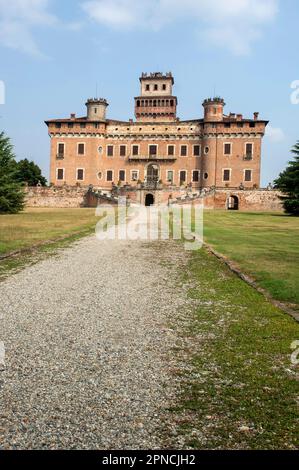 Europe, Italy, Pavia, Chignolo Po, Procaccini Castle ex Cusani Visconti ...
