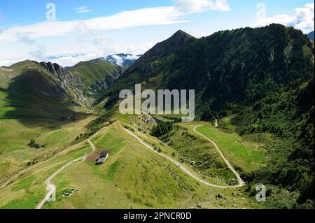 Summer hike to Monte Mondolè, 2382 meters high in Val Maudagna ...