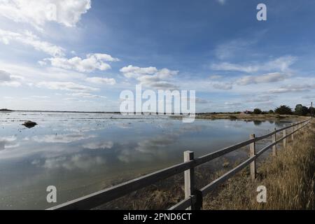The Strood causeway from Mersea Island on the 10th October 2022 in ...