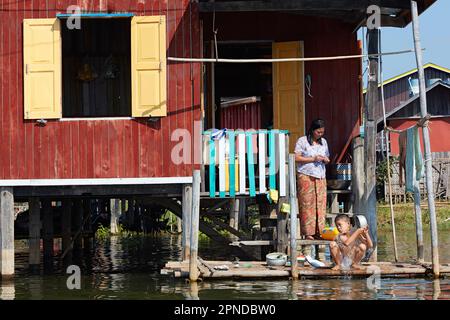 Traditional Burmese palafitte stilt house in Inle Lake, Shan State ...