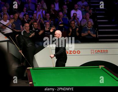 18th April 2023; The Crucible, Sheffield, England: 2023 Cazoo World ...