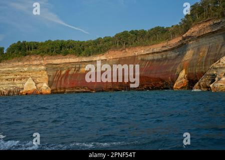 "The Coves" on Lake Superior at Pictured Rocks National Lakeshore ...