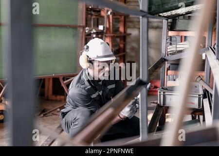 Engineering technician virtually examine the quality of workpieces ...