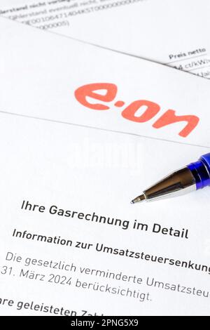 Symbolic image energy costs, Eon AG, gas bill in detail, gas contract ...