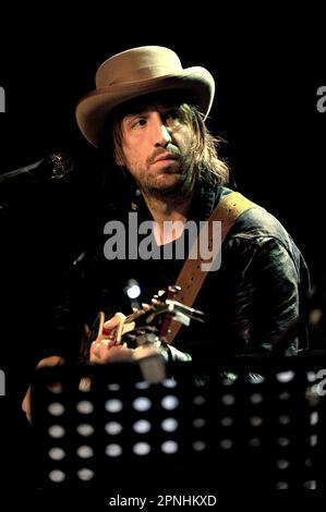 Milan Italy 2010-12-09 : The band Fistful of Mercy, guitarist Joseph ...