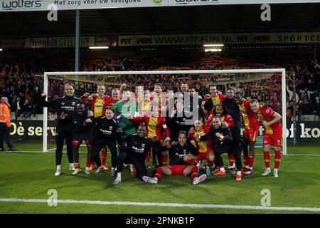 DEVENTER - (lr) Dario Serra of Go Ahead Eagles, Matej Chalus of FC ...