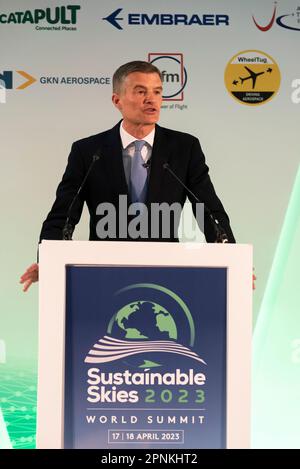 Sustainable Skies World Summit at Farnborough International Exhibition ...