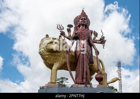 Maa Durga Statue, grand bassin, Mauritius Stock Photo - Alamy
