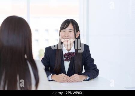 High school students interviewing Stock Photo - Alamy