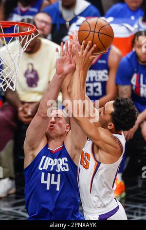 Phoenix Suns guard Landry Shamet (14) during the first half of an NBA ...
