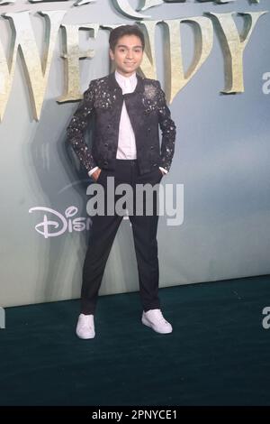 Peter Pan & Wendy Alexander Molony & Ever Anderson poster Stock Photo ...