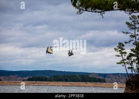 Soldiers compete in the helocast event during Army Best Medic ...