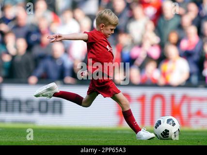 Steven Gerrard's son, Lio, scoring a penalty at half time, during the ...