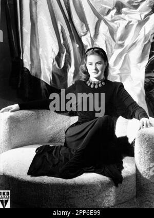 INGRID BERGMAN Portrait in NOTORIOUS ! 1946 director ALFRED HITCHCOCK writer Ben Hecht gowns ...