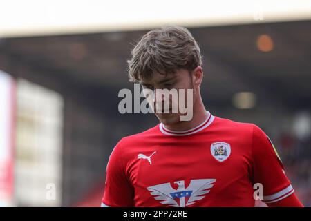 Luca Connell #48 of Barnsley during the pre-game warmup ahead of the ...