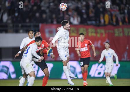 Changchun Yatai Football Club defeated Nantong Zhiyun Football Club ...