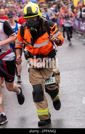 Firefighter Mark Peart competing in the TCS London Marathon 2023 ...