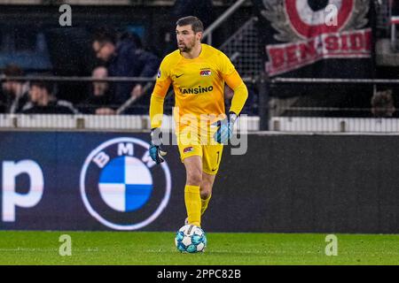 ALKMAAR, NETHERLANDS - APRIL 23: goalkeeper Erwin Mulder of SC ...
