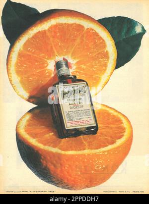 Liqueur Cointreau French print ad, 1965 Stock Photo - Alamy