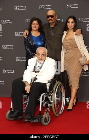 Giwar Hajabi aka Xatar with family"Rheingold" Filmfest Hamburg,Cinemaxx ...