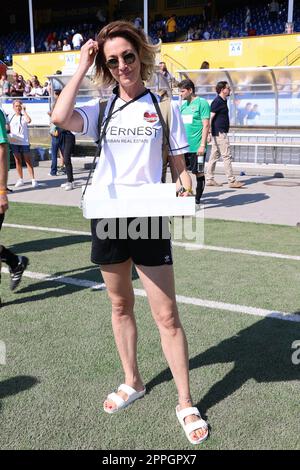 Julia Stinshoff, Kicken mit Herz der Charity Kick zu Gunsten des ...