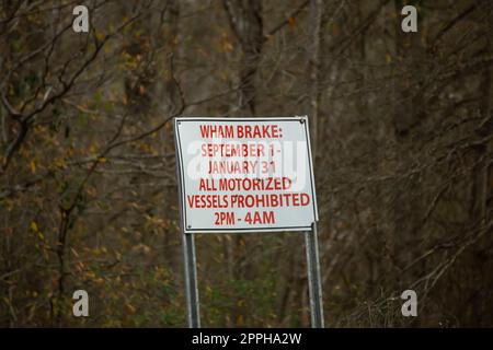 All Motorized Vessels Prohibited Sign Stock Photo - Alamy