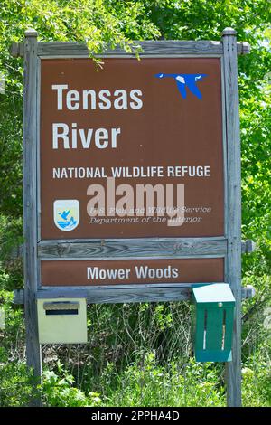 Tensas River National Willdife Refuge Sign Stock Photo - Alamy