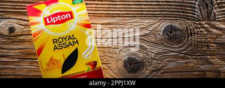 Package of Lipton Tea Stock Photo - Alamy