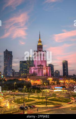Pink sunset in Warsaw Stock Photo - Alamy