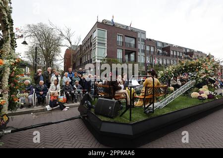 pride parade float excited people Stock Photo - Alamy