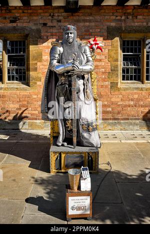 Living Statue of Richard 1, Richard the Lion Heart, Henley Street ...