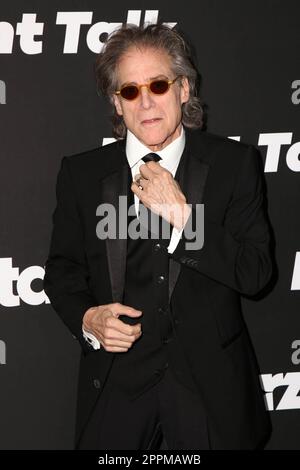 **FILE PHOTO** Richard Lewis Diagnosed With Parkinson's Disease ...