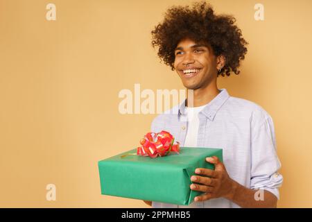 man is ready to give a christmas present Stock Photo - Alamy