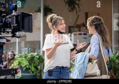 ARE YOU THERE GOD? IT'S ME, MARGARET., (aka ARE YOU THERE GOD? IT'S ME ...