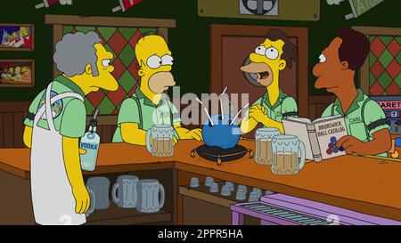 THE SIMPSONS, from left: Lenny Leonard (voice: Harry Shearer), Carl ...