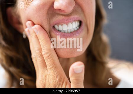 Sore Tooth Decay. Dental Care Stock Photo - Alamy