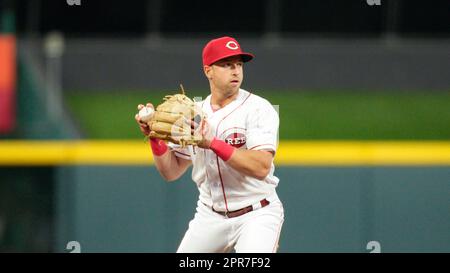 Cincinnati Reds third baseman Spencer Steer (12) plays during a ...