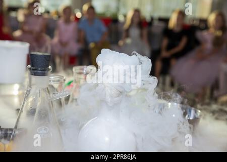 Liquid nitrogen experiment for kids Stock Photo - Alamy