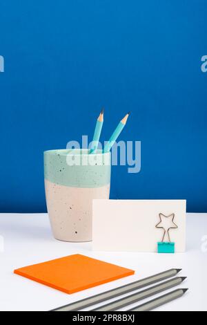 Important Message Written On Piece Of Paper. Photo Of Office Supplies ...