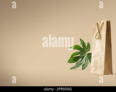 3d rendering of shopping bag and text made in italy Stock Photo - Alamy