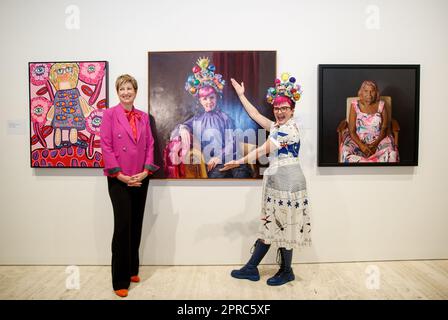 Artist Andrea Huelin and with comedian Cal Wilson and her Archibald ...