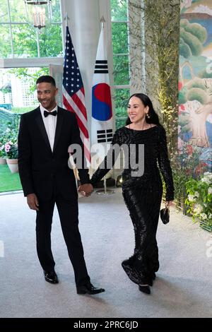 Meena Harris and Nikolas Ajagu arrive for the State Dinner with ...