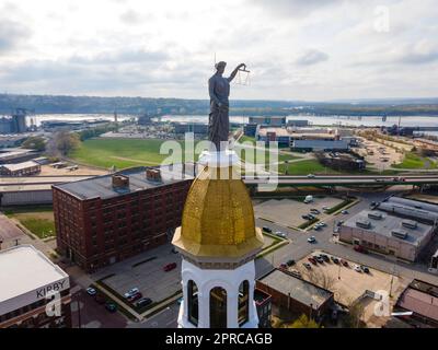 Dubuque County Courthouse. Aerial photograph of Dubuque, Iowa, USA on a ...