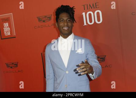 Jon Batiste arrives for 2023 TIME100 Gala at Jazz at Lincoln Center in ...
