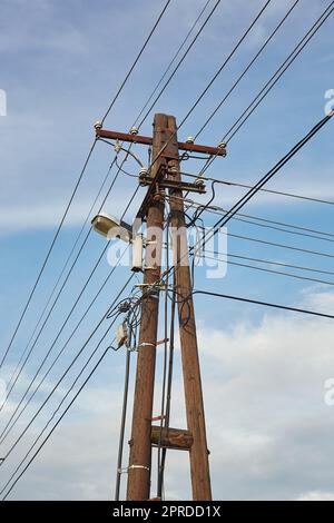 Electric line post Stock Photo - Alamy