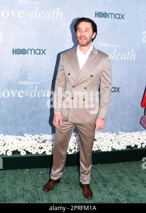 Actor Tom Pelphrey attends the HBO Original drama series "Task ...